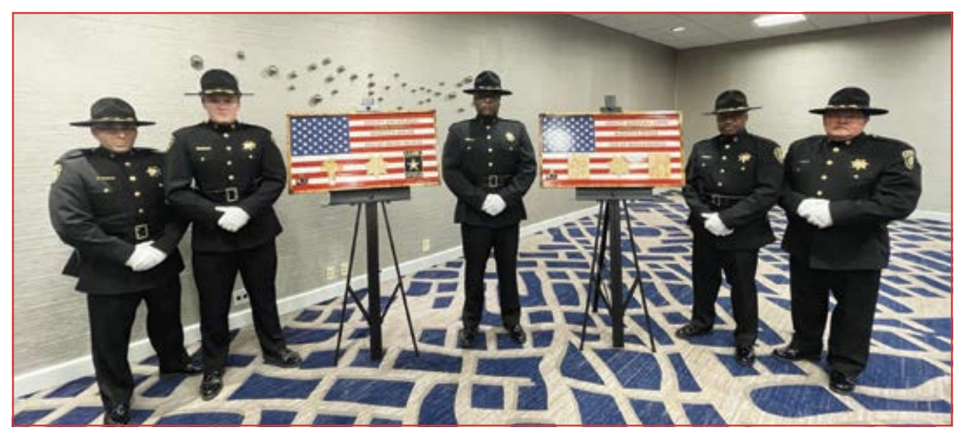 FLAGS OF THE FALLEN HONORS MILITARY AND FIRST RESPONDERS LOST IN THE ...